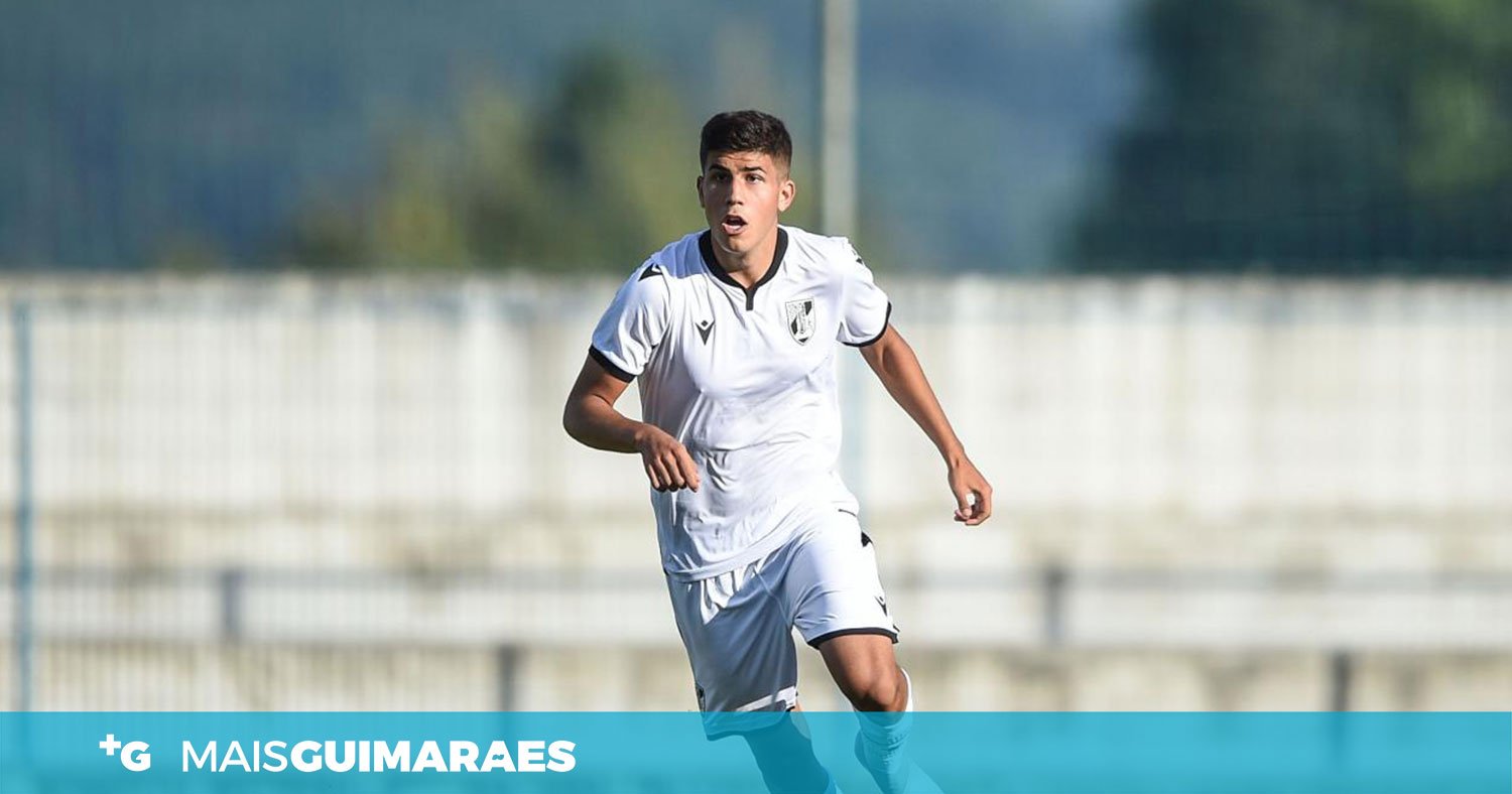 Afonso Silva na seleção de sub-18 - Mais Guimarães