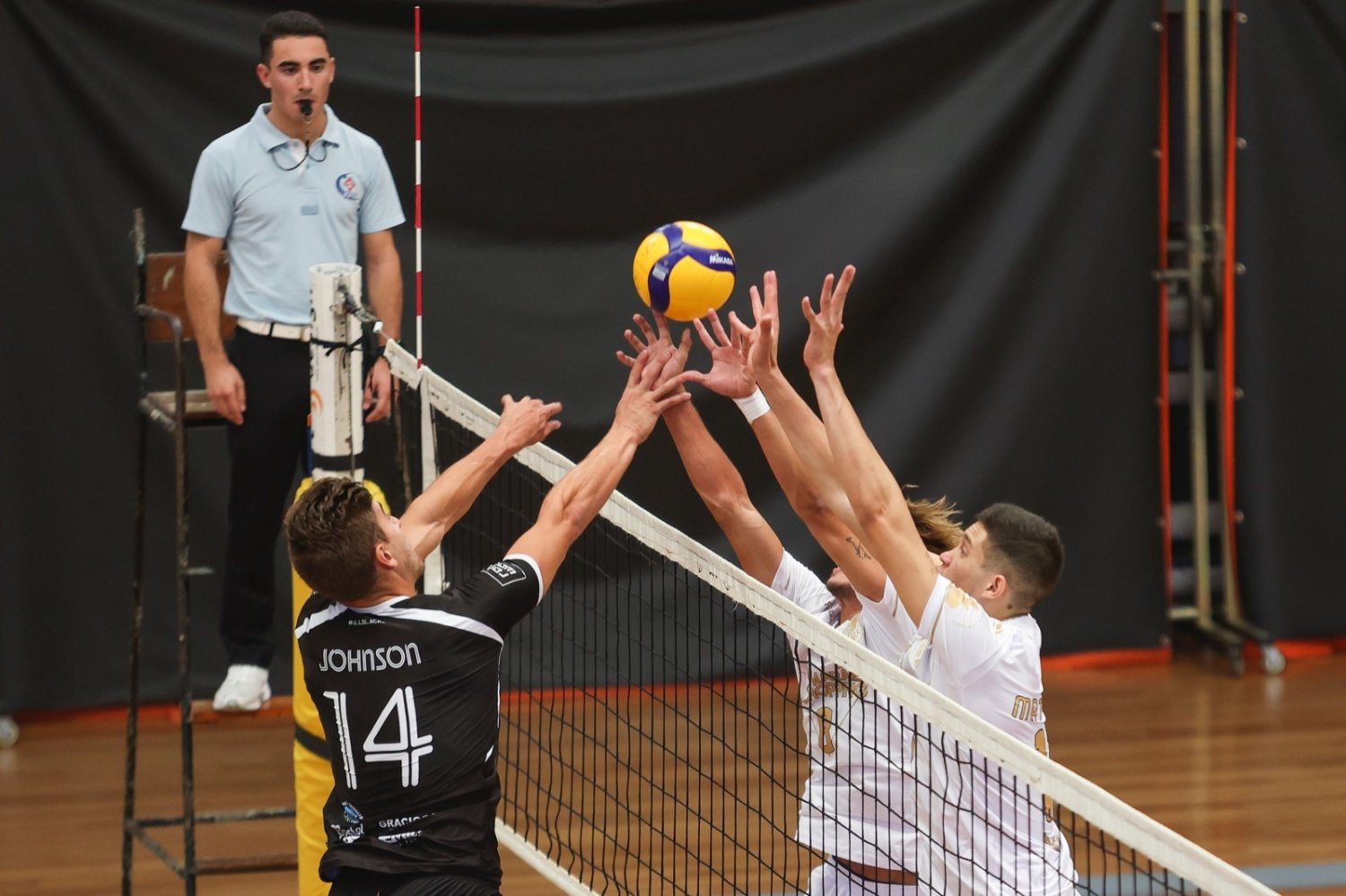 voleibol-masculino - Mais Guimarães